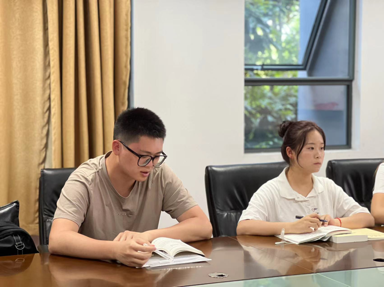 MPAcc第一党支部召开五月支部学习会